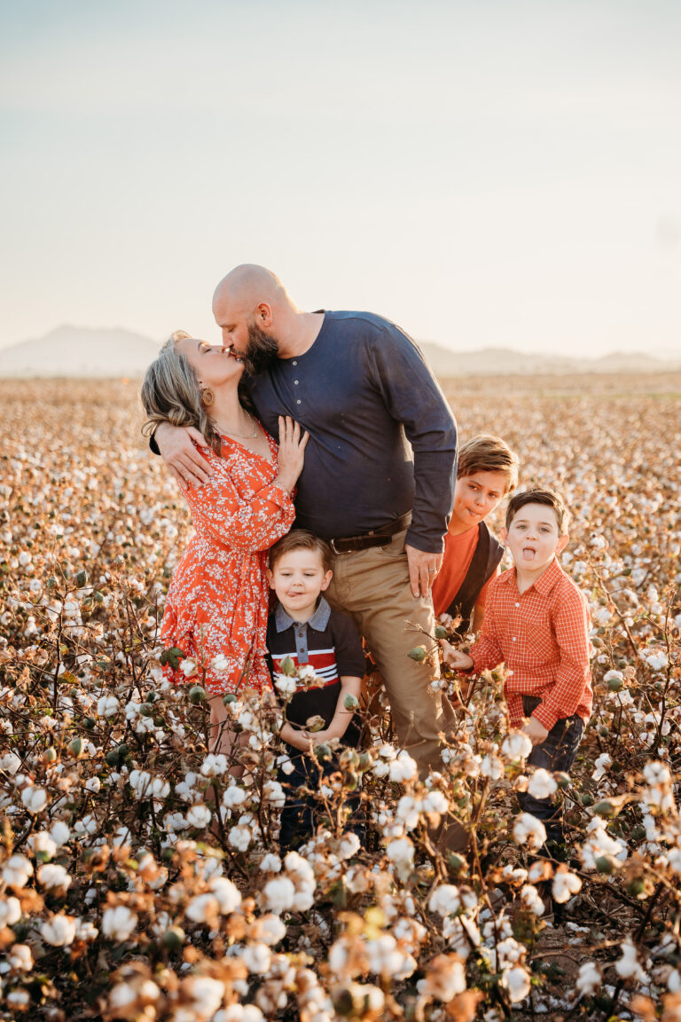 How to Prepare for Family Photos: Tips for a Stress-Free Session ...